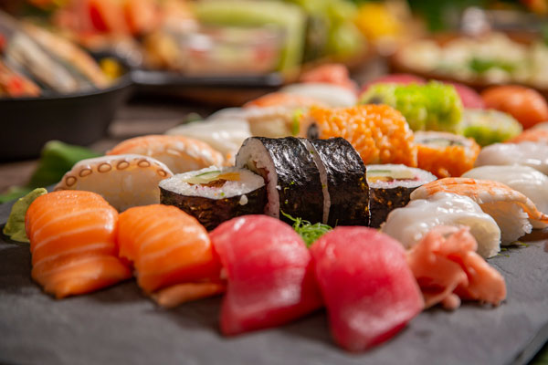 ディナーメニュー | Fish EYE